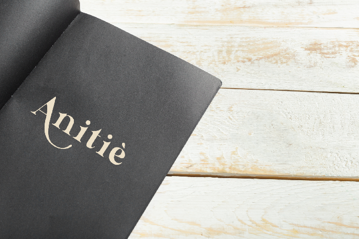 Anitie catalogo collezione abbigliamento donna